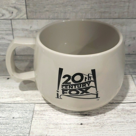 Dining | 2th Century Fox Studio Mug | Poshmark